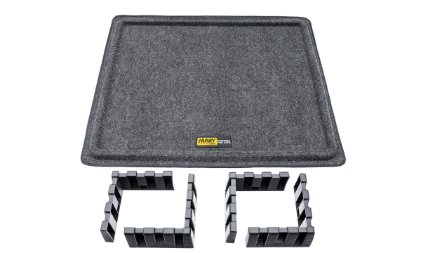 HUSKY LINERS Universal Cargo Logic 30in x 36in w/4 Blocks 40002