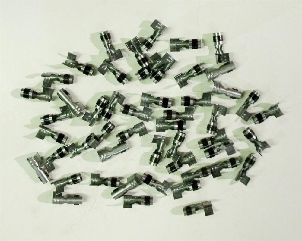 TAYLOR/VERTEX 180 Degree Spark Plug Terminals (50pk) 44399