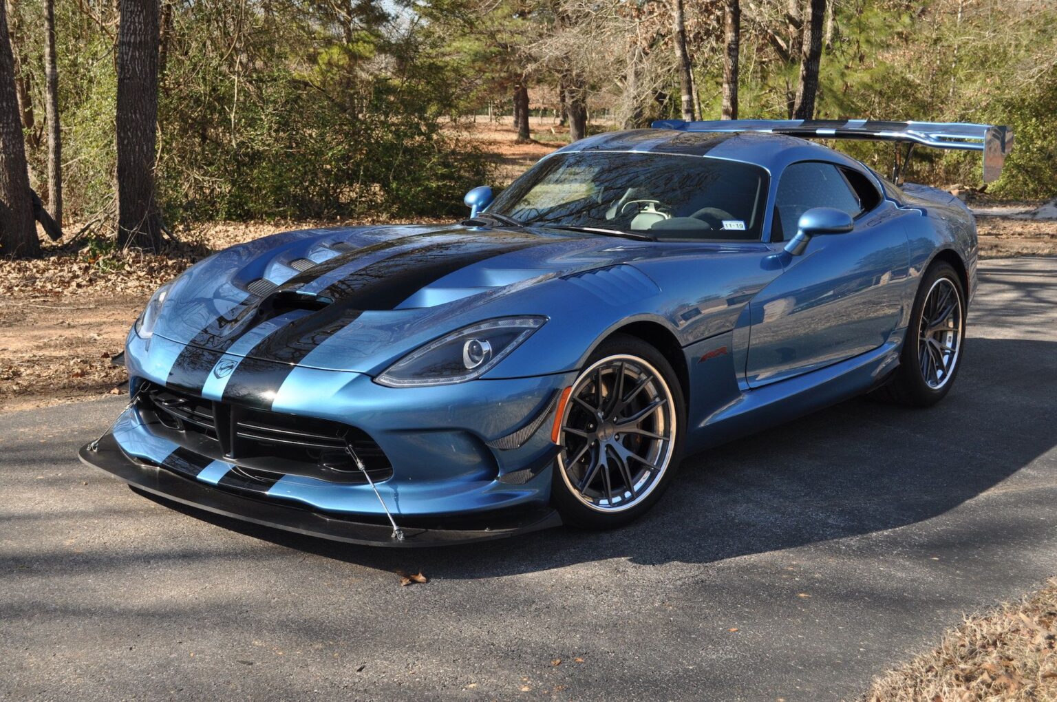 9 Best Aftermarket Wheels for Dodge Viper | Wheel Front