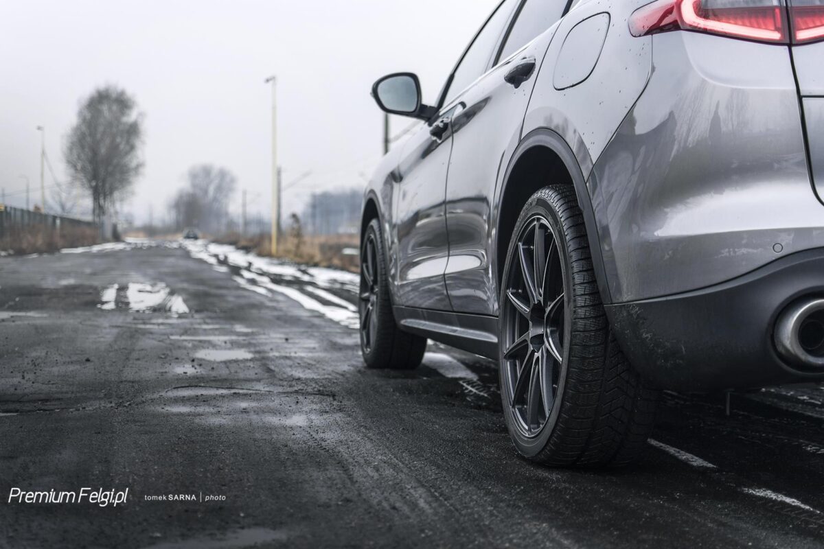 10 Ultimate Aftermarket Wheels for Alfa Romeo Stelvio | Wheel Front
