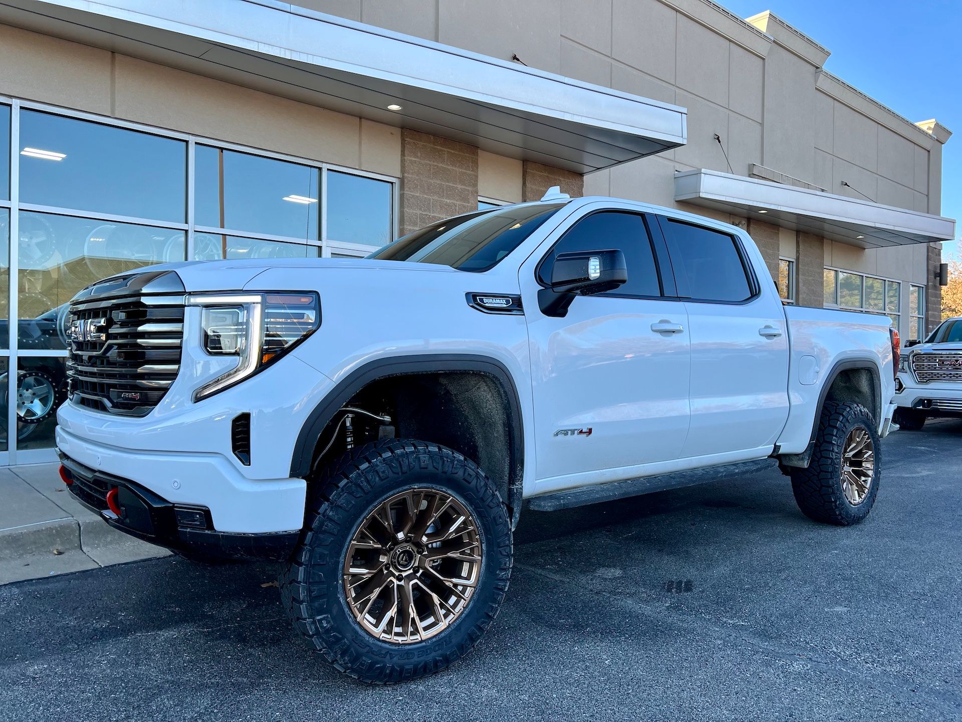 10 Best Aftermarket Wheels for GMC Sierra | Wheel Front
