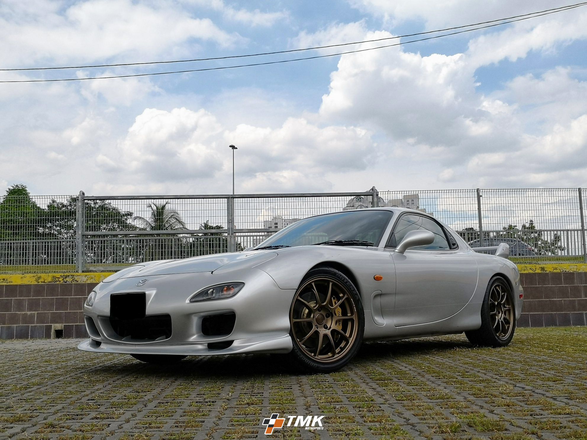 10 Best Aftermarket Wheels for Mazda RX-7 | Wheel Front