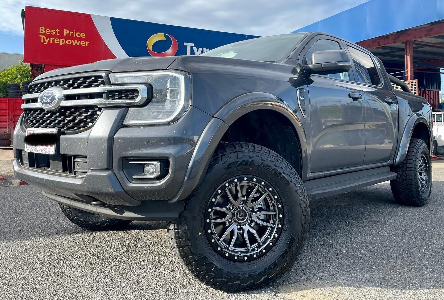 Ford Ranger Next-Gen Grey Fuel Off-Road Rebel 6 D680
