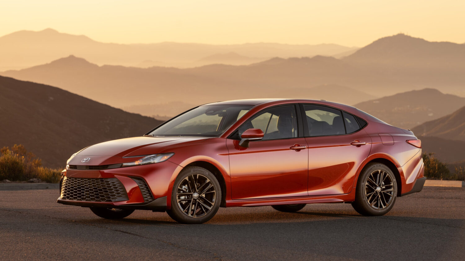 Toyota Reclaims the Reliability Crown From Subaru in Consumer Reports ...