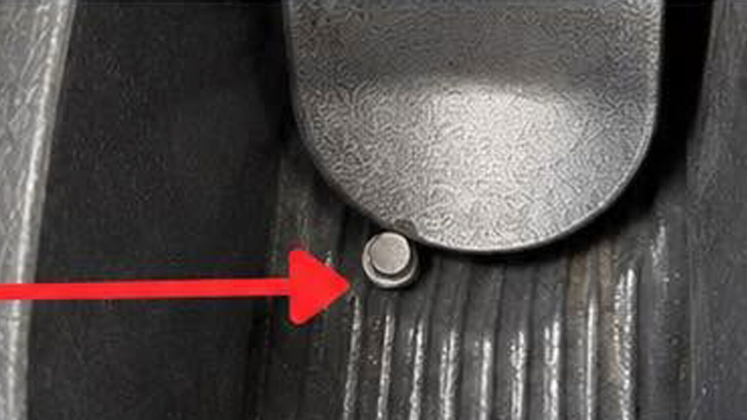 The Gas Pump Screw Scam Has Cops and Snopes at Odds | Wheel Front