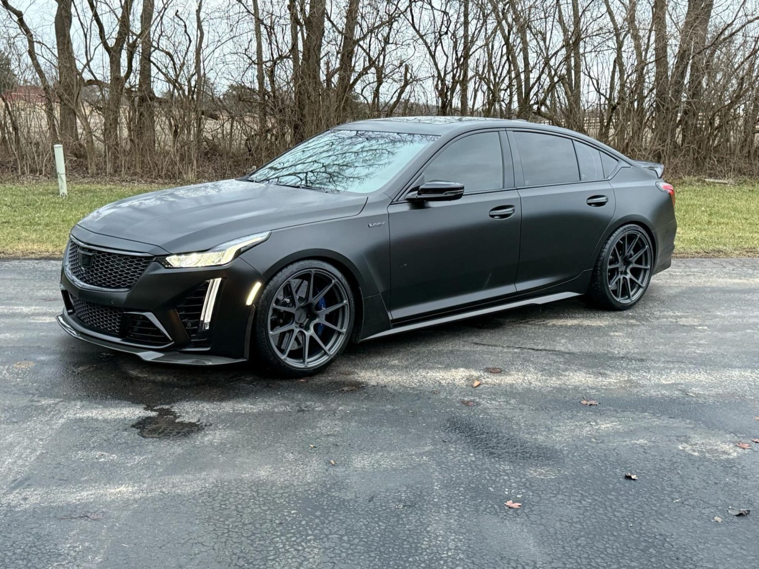 Cadillac CTS Black With Forgeline GA1R Open Lug Wheel | Wheel Front
