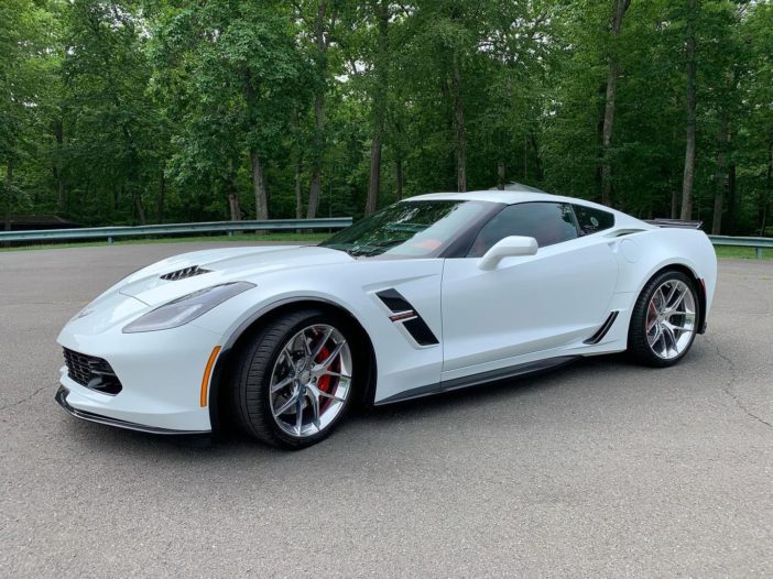 Chevrolet Corvette C7 Grand Sport White Forgeline VX1 | Wheel Front