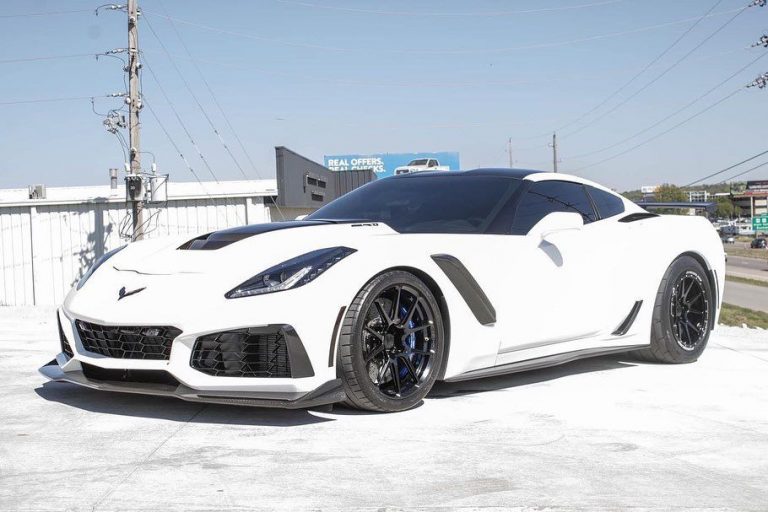 Chevrolet Corvette C7 ZR1 White Forgeline GS1R Beadlock | Wheel Front