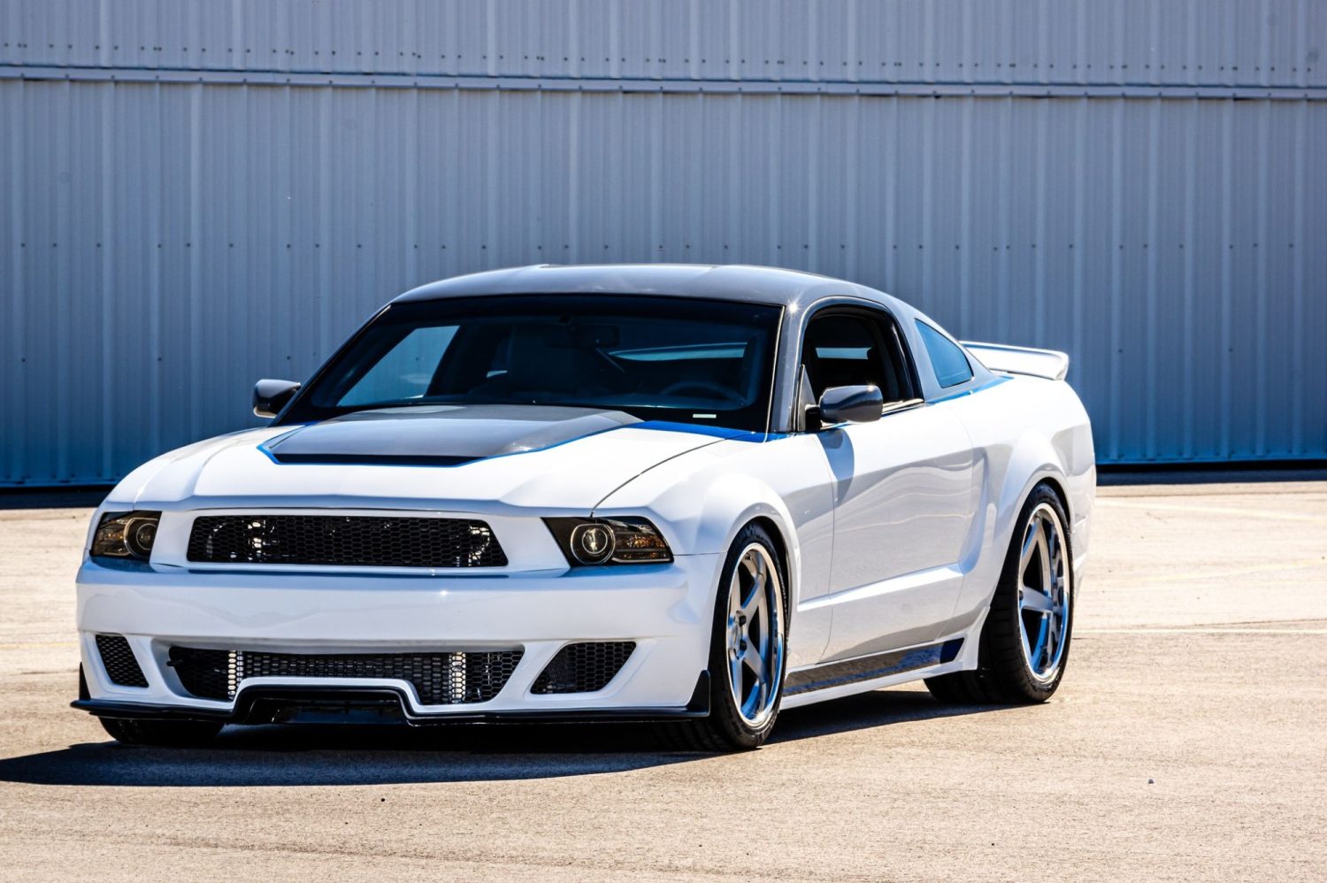 Ford Mustang S197 White Forgeline CF3C | Wheel Front