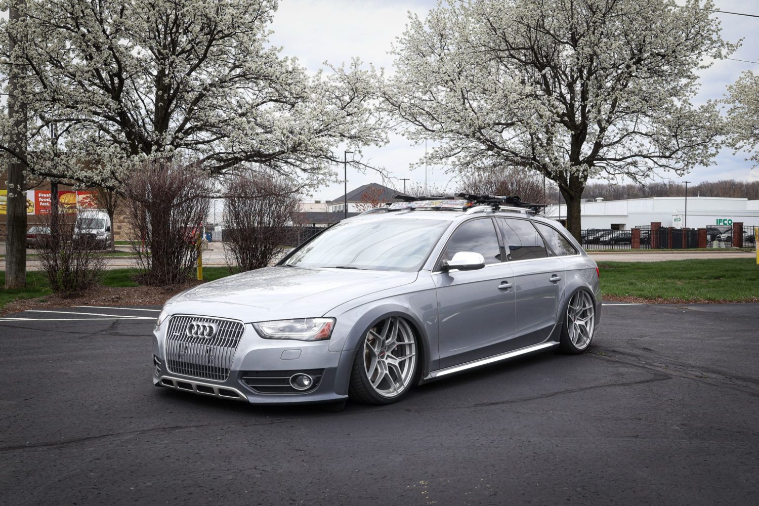 Audi S4 B9 Silver With Forgeline VV1R Wheel