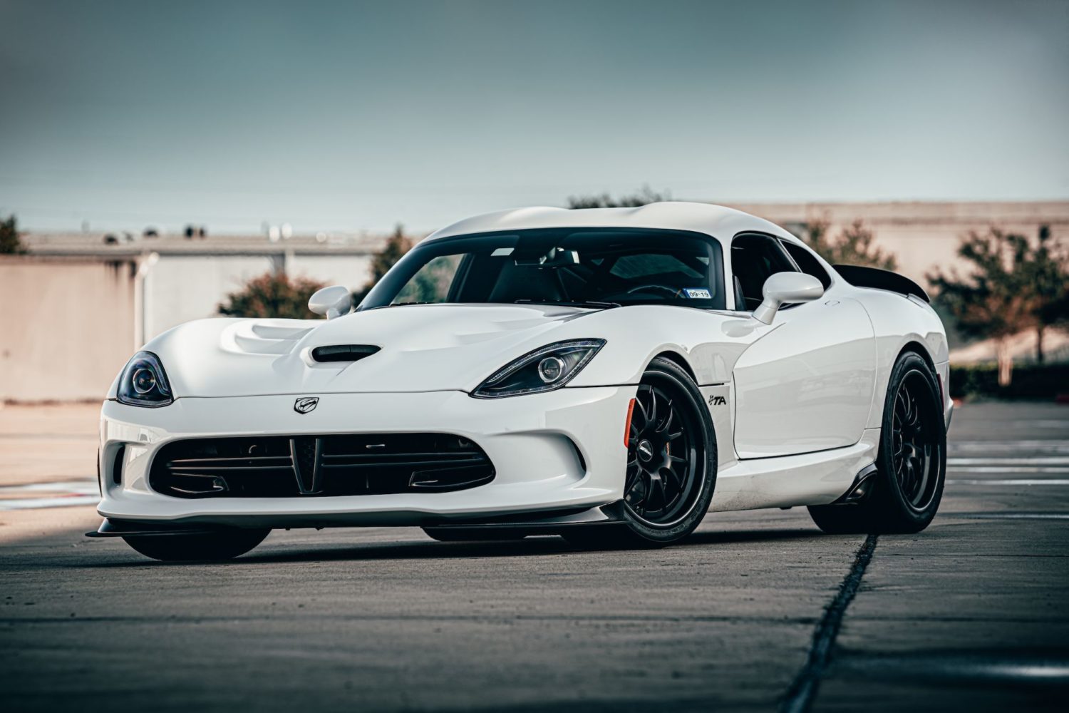 Dodge Viper White With Forgeline Ga3r 6 Aftermarket Wheels Wheel Front