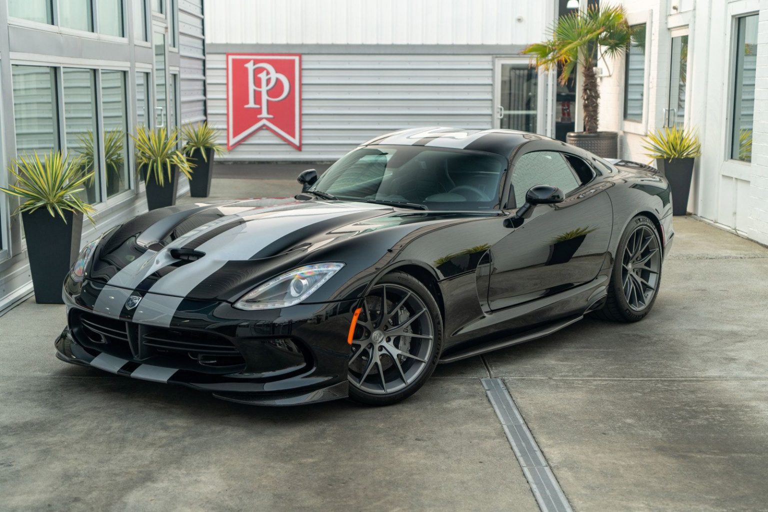 Dodge Viper Black Forgeline VX1-6 | Wheel Front