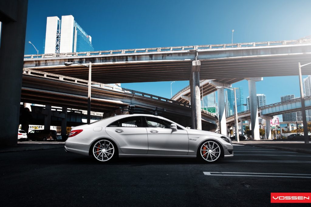 Mercedes-Benz CLS W218 White Vossen CVT | Wheel Front