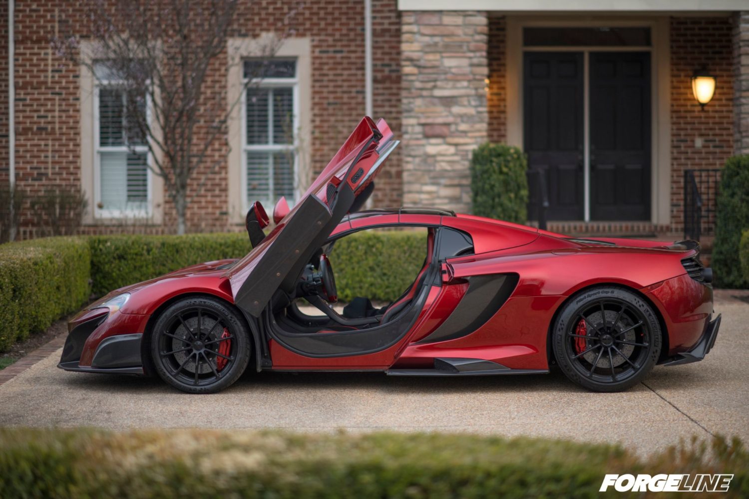 McLaren 650S/675LT Red Forgeline GT1 5-Lug | Wheel Front