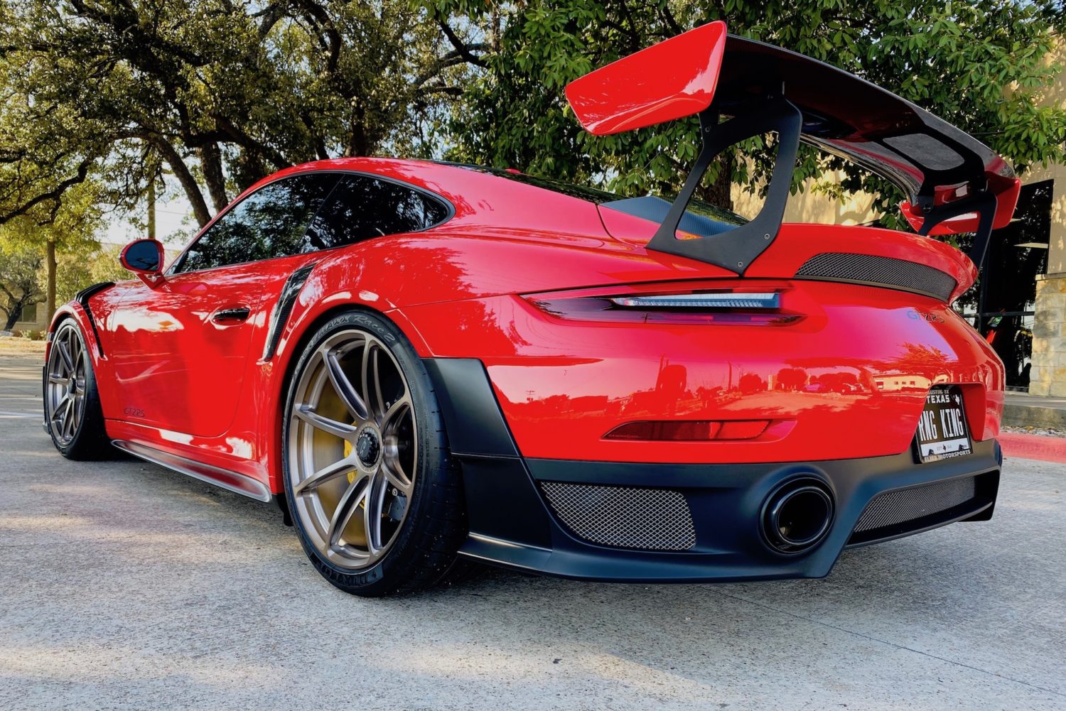 Porsche 911 GT2 RS 991 Red Forgeline GE1 | Wheel Front