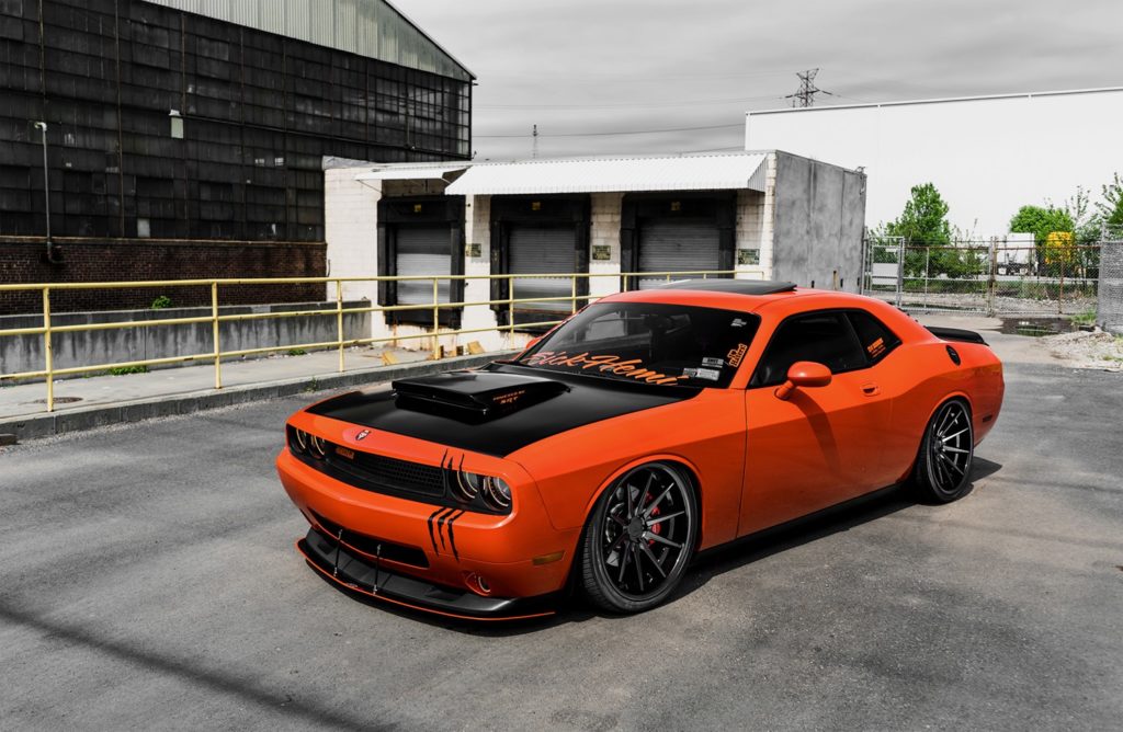 Dodge Challenger Orange Ferrada FR4 | Wheel Front
