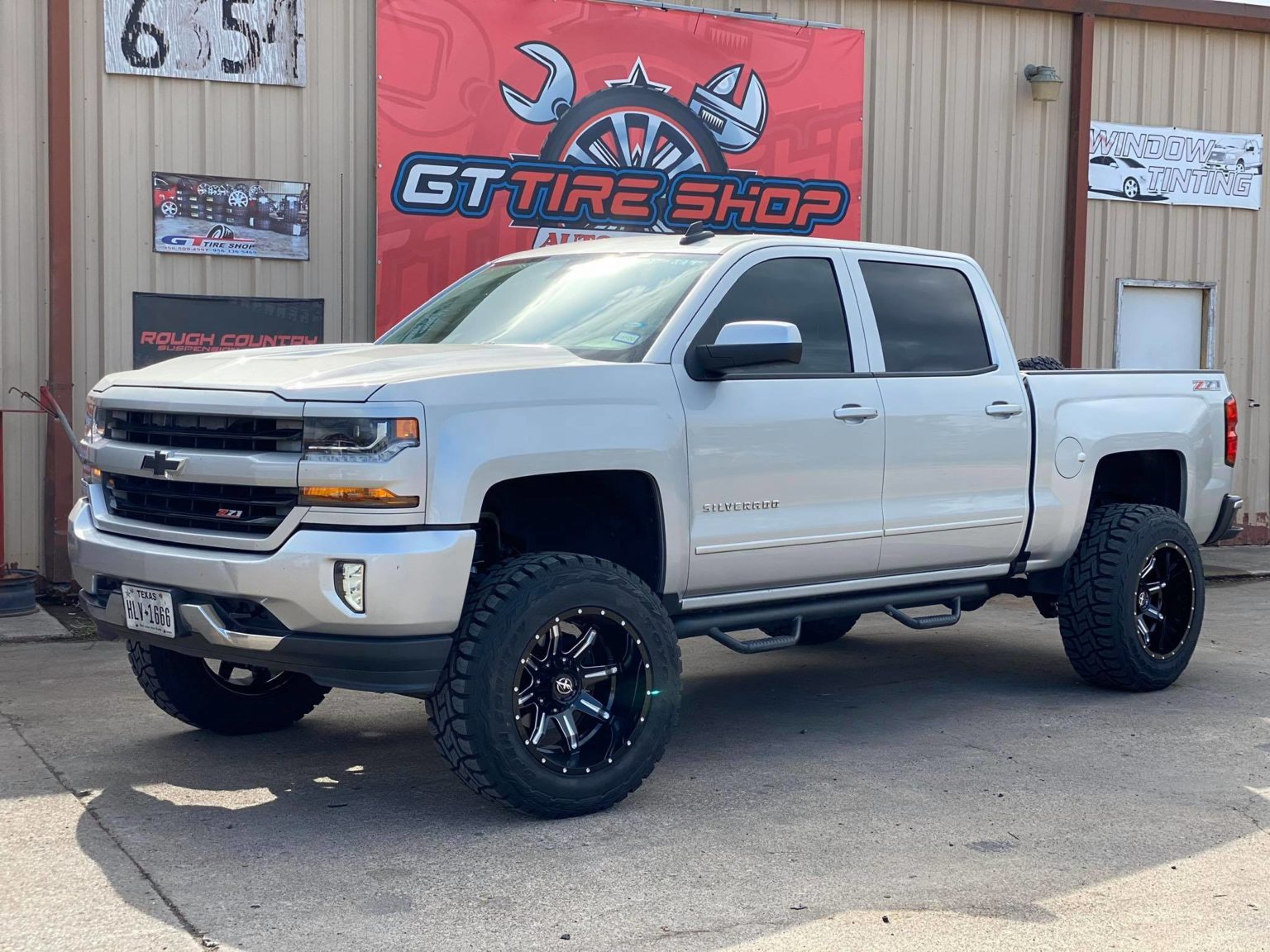 2016 Chevrolet Silverado Silver XF Off-Road XF-215 | Wheel Front