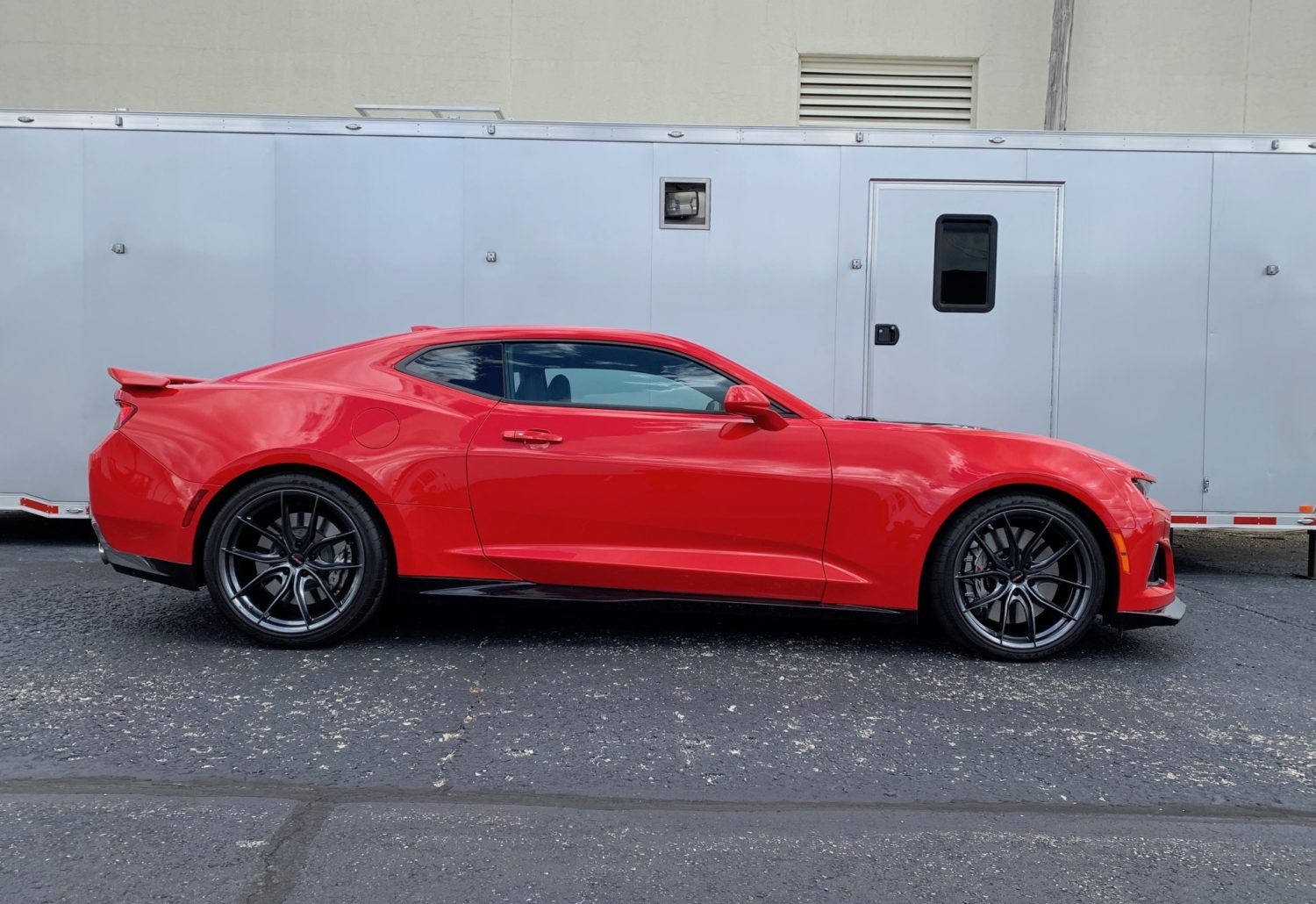 Chevrolet Camaro ZL1 6th Gen Red Forgeline F01 | Wheel Front