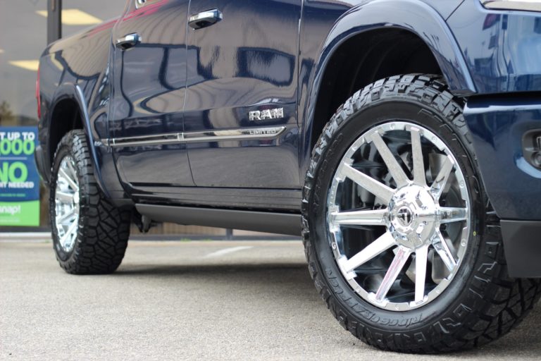 2019 Dodge Ram 1500 Blue Fuel Off-Road Contra D614 | Wheel Front