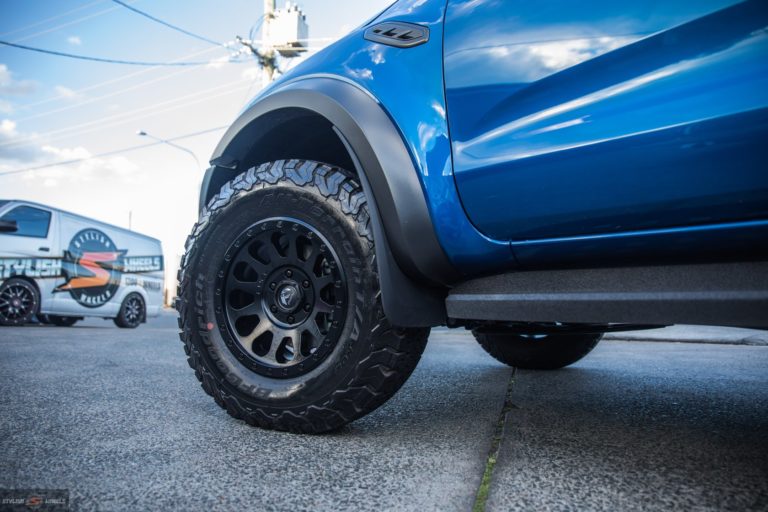 Ford Ranger Raptor Blue Fuel Off-Road Vector D579 | Wheel Front