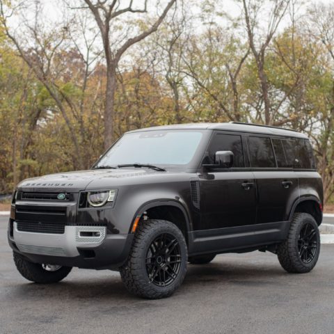 Land Rover Defender Black Blaque Diamond BD-F12 | Wheel Front