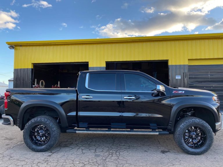 2020 Chevrolet Silverado Black Fuel Off-Road Sledge D595 | Wheel Front