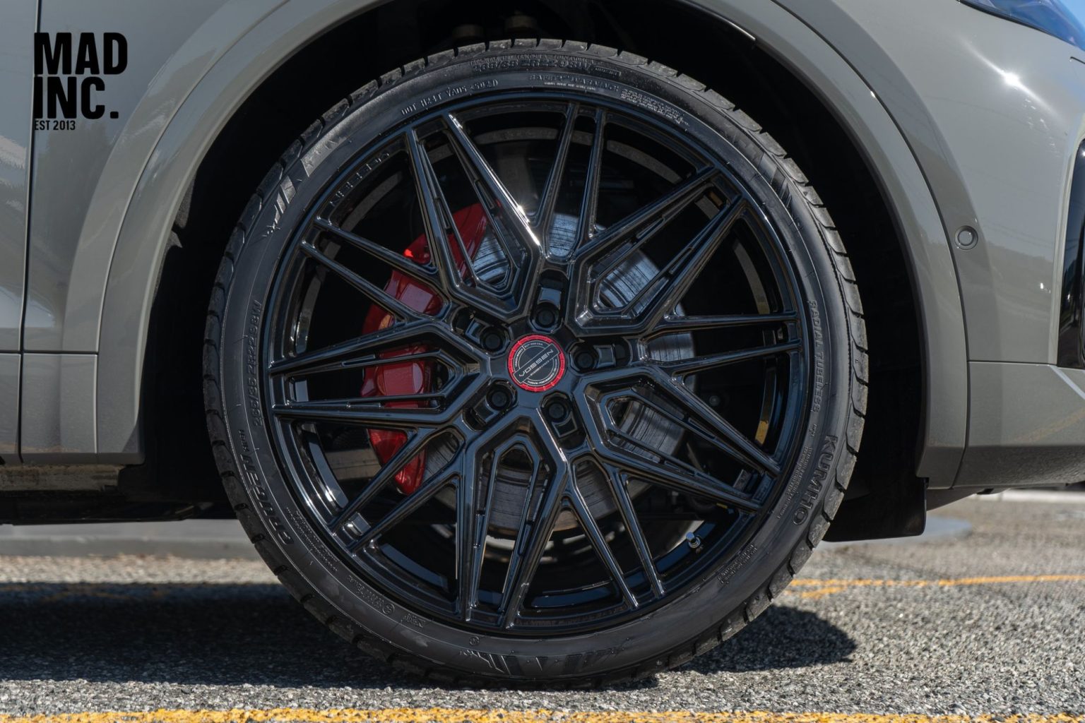 Audi SQ5 B9 Grey Vossen HF-7 | Wheel Front