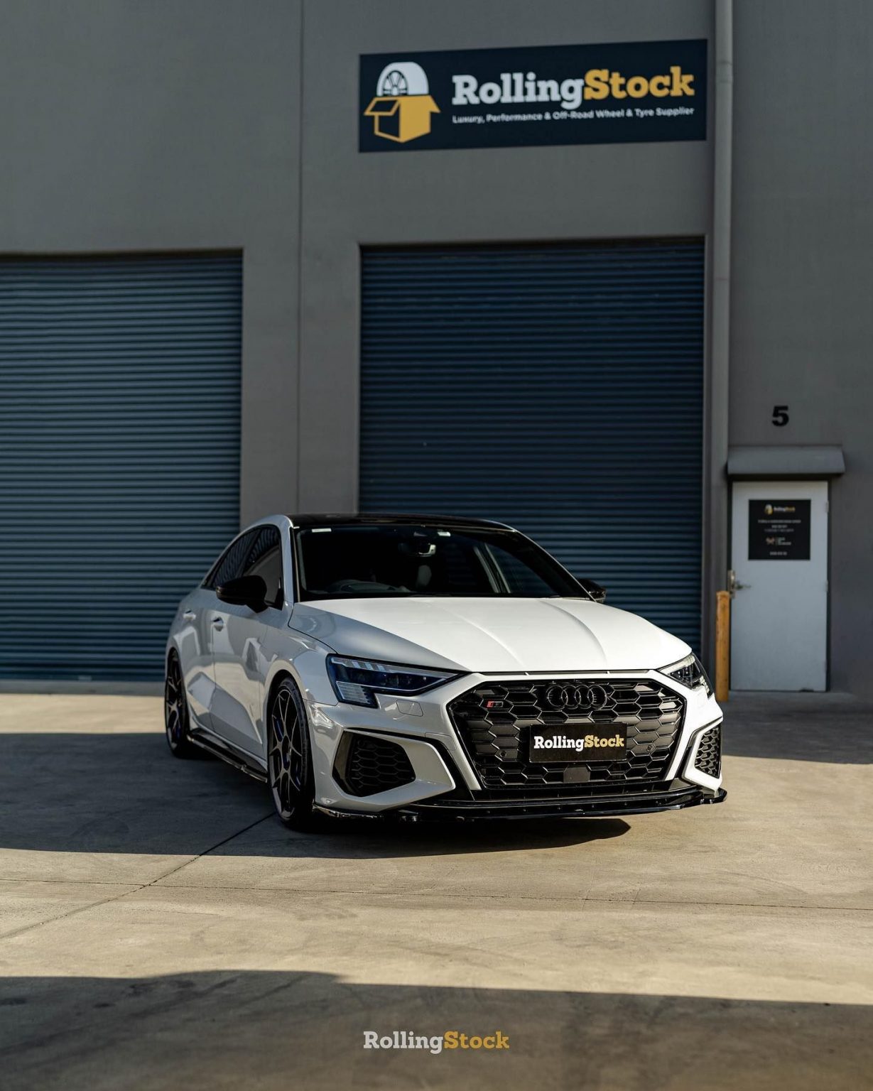 Audi S3 8Y White BC Forged KL11 | Wheel Front