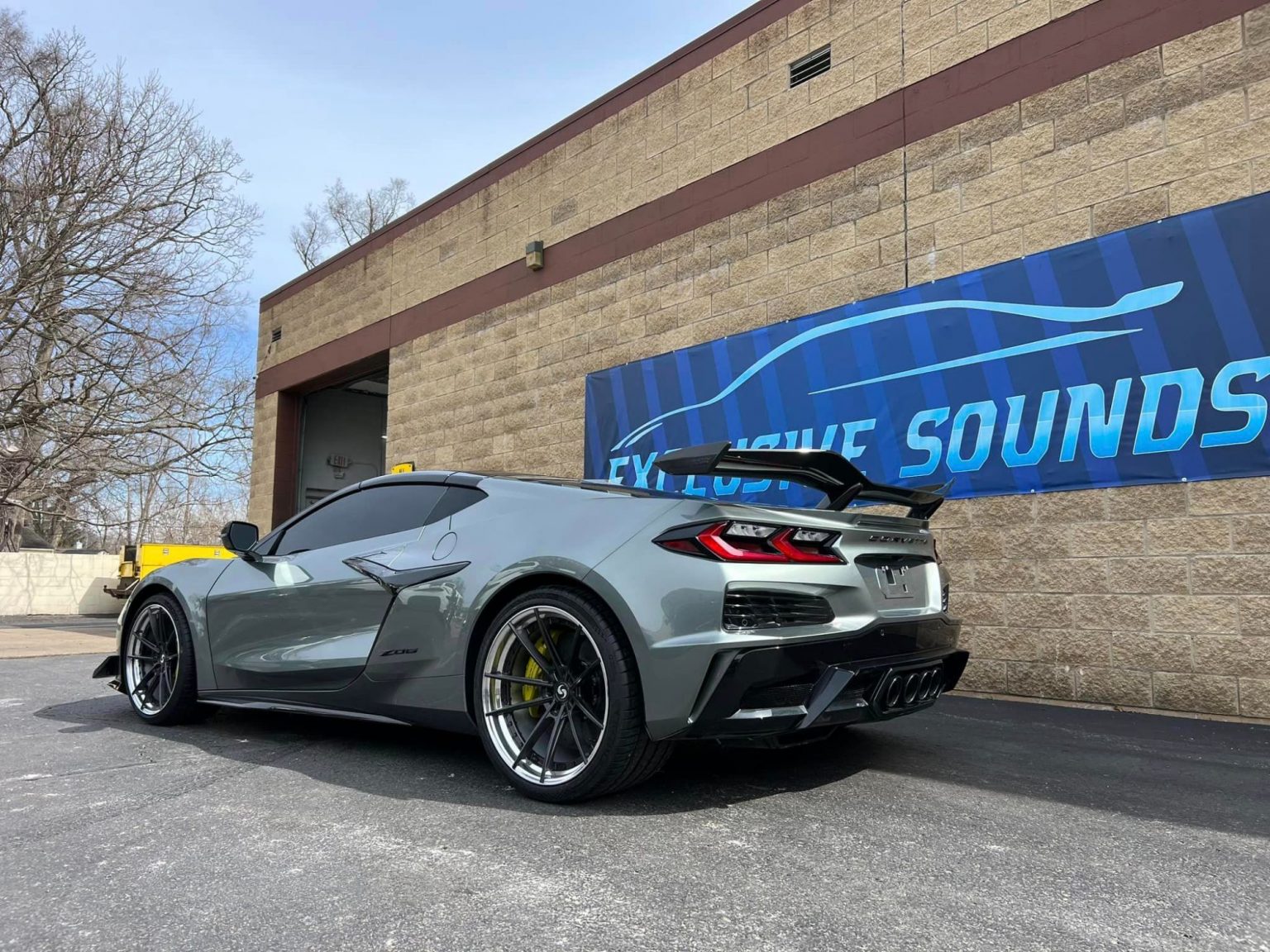 Chevrolet Corvette C8 Z06 Grey Signature SV310S | Wheel Front