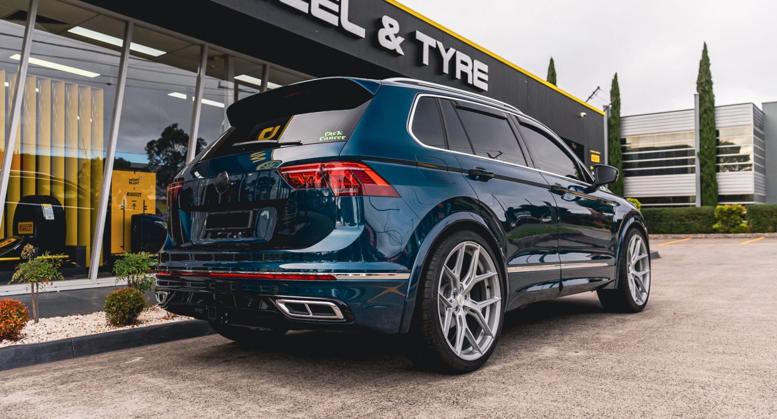 Volkswagen Tiguan Blue Vossen HF-5 | Wheel Front