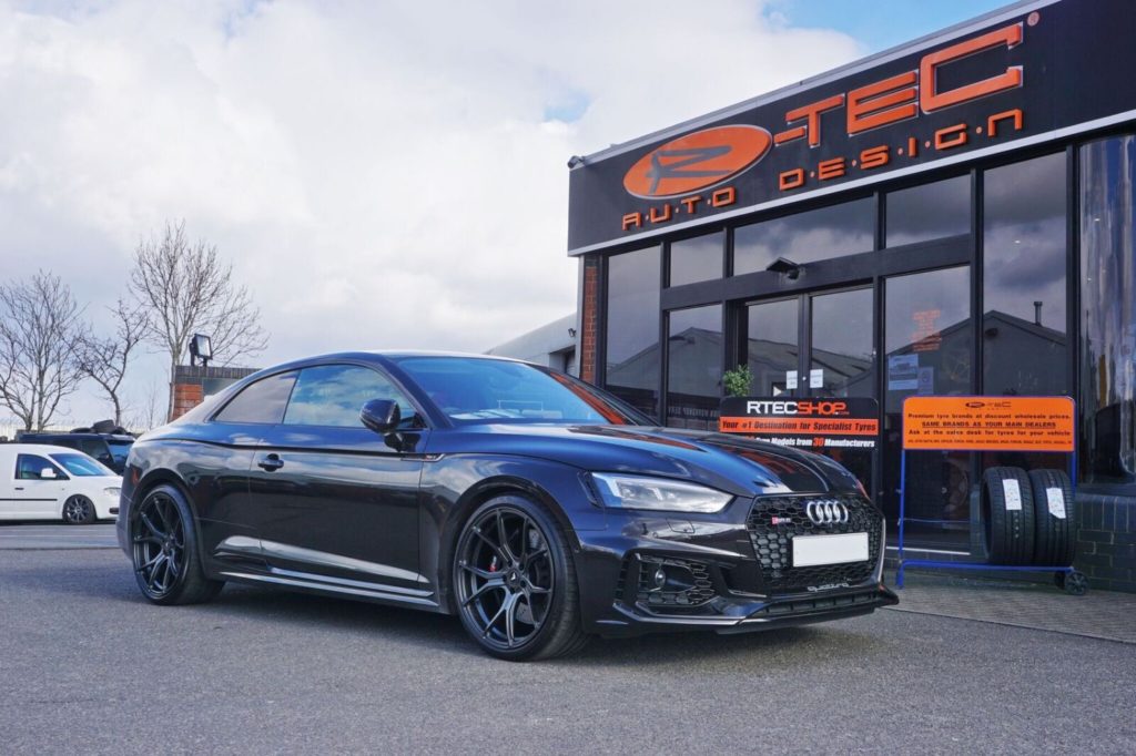 Audi RS5 B9 Black Vorsteiner V-FF 103 | Wheel Front