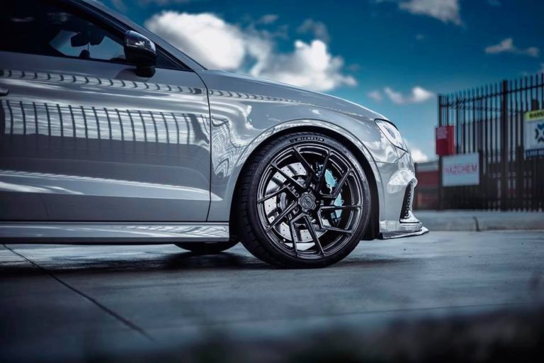 Audi RS3 8V Sedan Grey BC Forged EH168 | Wheel Front