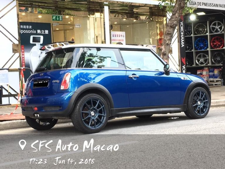 Mini Cooper S Blue SSR GTX01 | Wheel Front