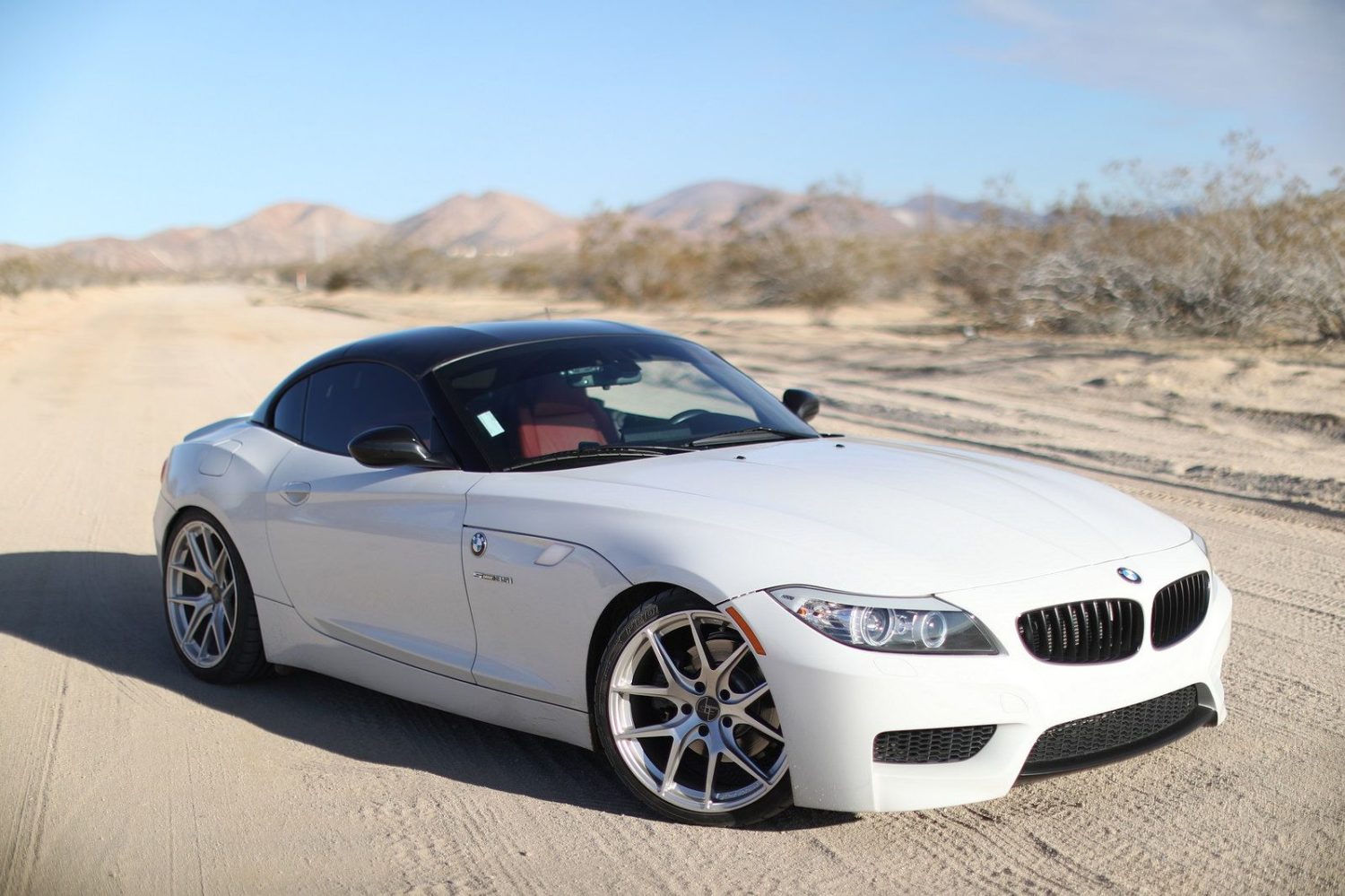 BMW Z4 E89 White 305 Forged FT101 | Wheel Front