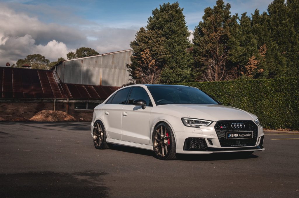 Audi RS3 8V Sedan White BC Forged EH181 | Wheel Front