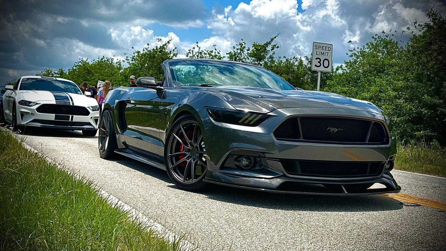 Ford Mustang S550 Grey Velgen VF5 | Wheel Front