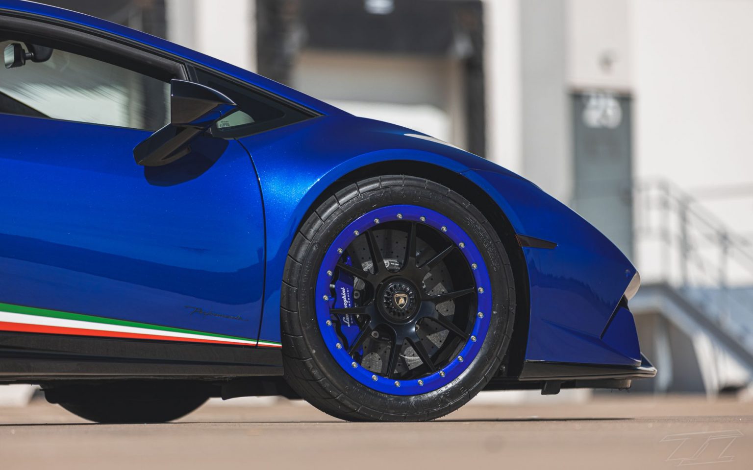 Lamborghini Huracan Performante Blue Forgeline GS1R Beadlock | Wheel Front