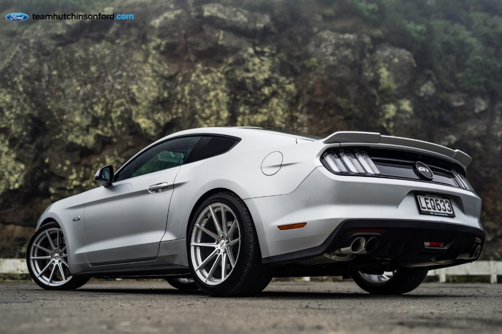 Ford Mustang S550 Silver TSW Bathurst | Wheel Front