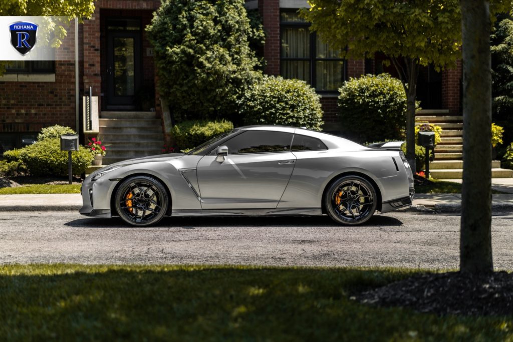 Nissan GT-R R35 Silver Rohana RFX11 | Wheel Front