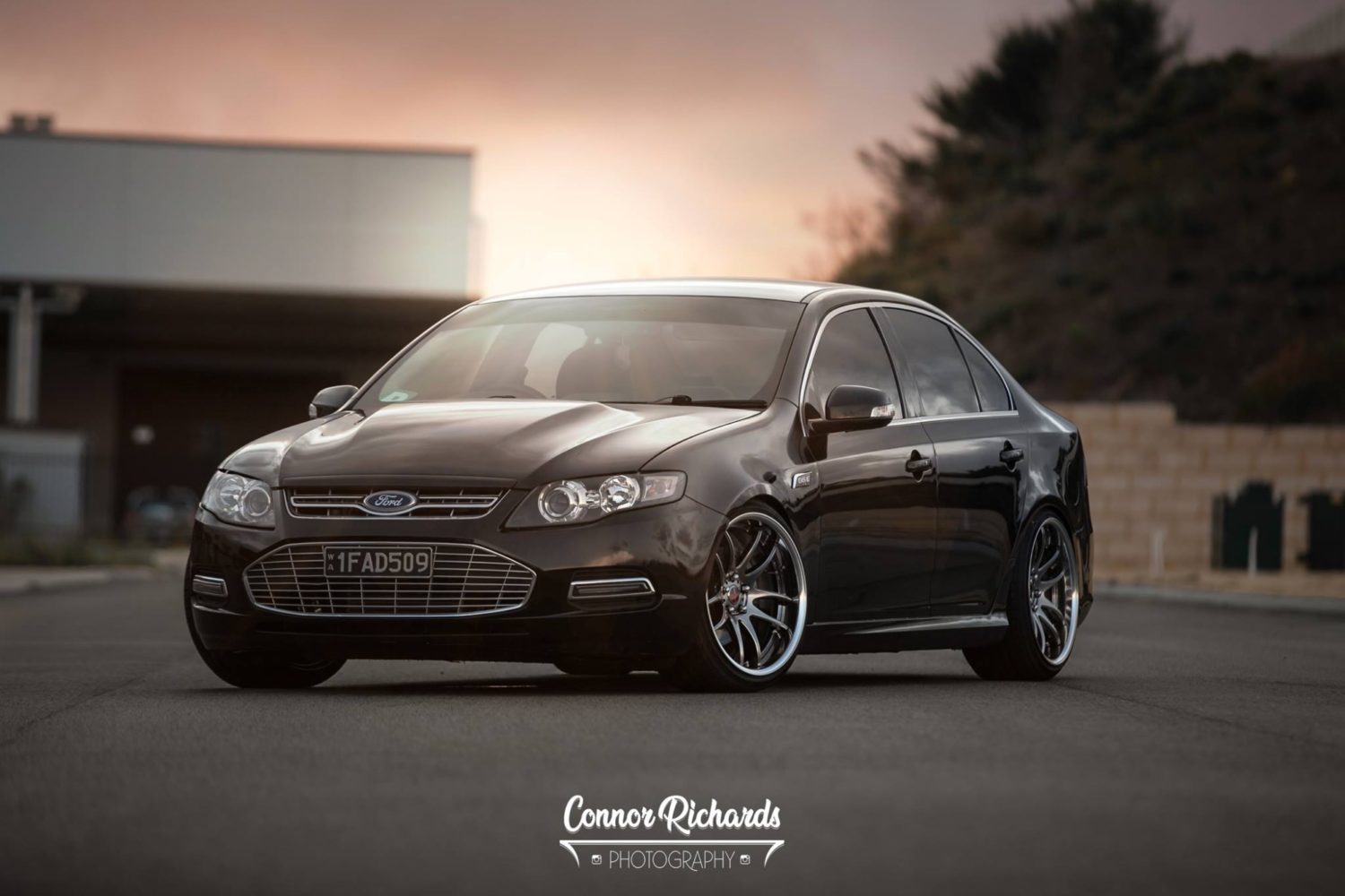 Ford Falcon FG Grey Work Emotion CR2P | Wheel Front