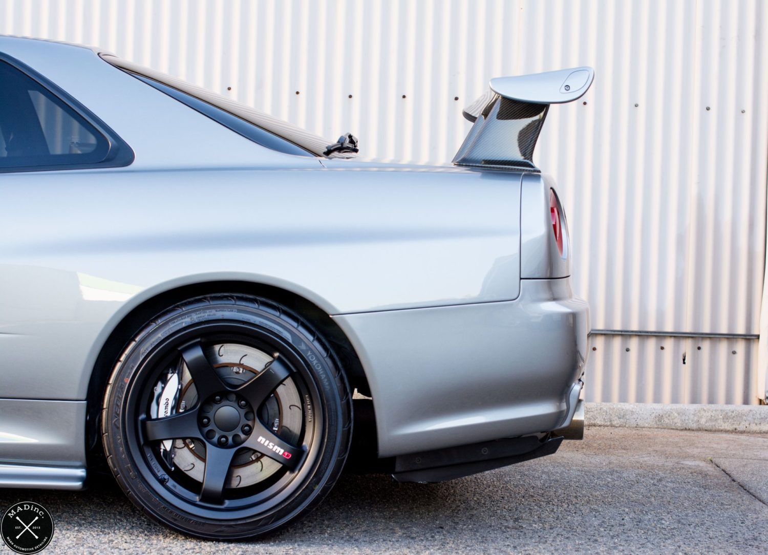 Nissan Skyline R34 Grey Rays Nismo LMGT4 | Wheel Front