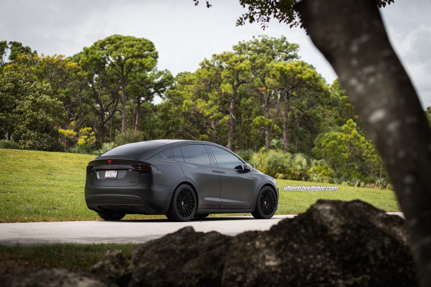 Tesla Model X Black HRE S209H | Wheel Front