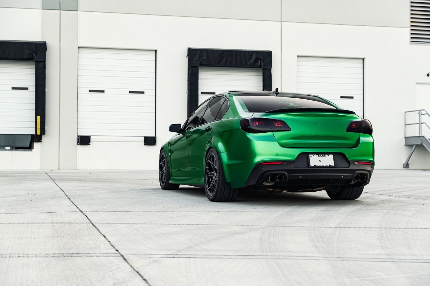 Chevrolet SS Green XO Luxury Helsinki | Wheel Front