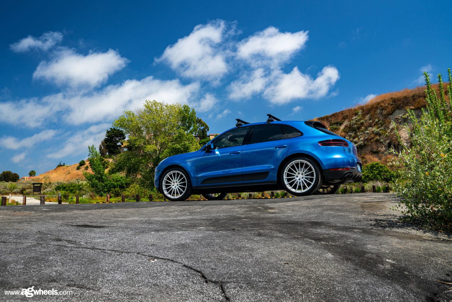Porsche Macan Blue Avant Garde M615 | Wheel Front