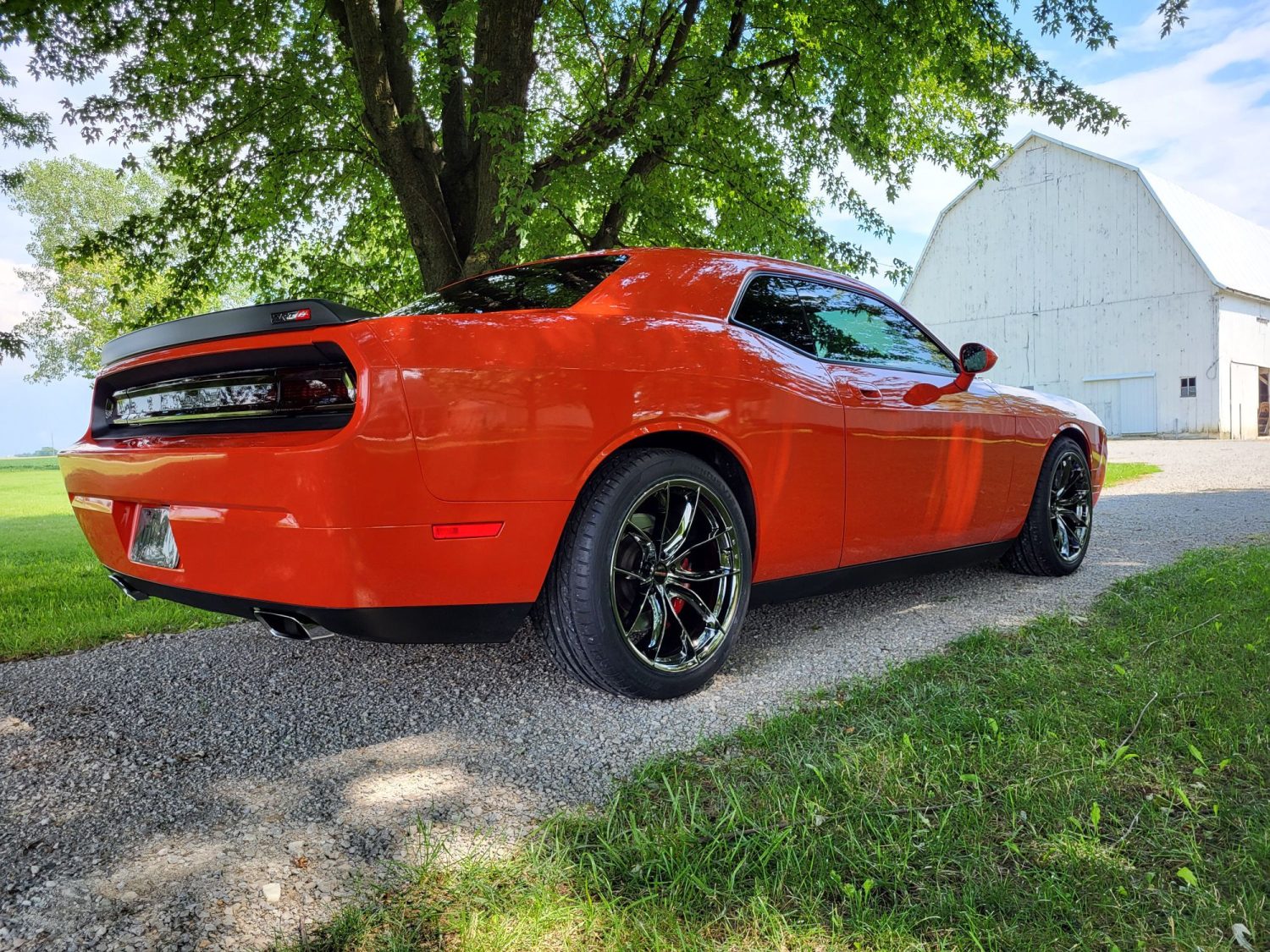 Dodge Challenger Orange Forgeline Flow Formed F01 | Wheel Front