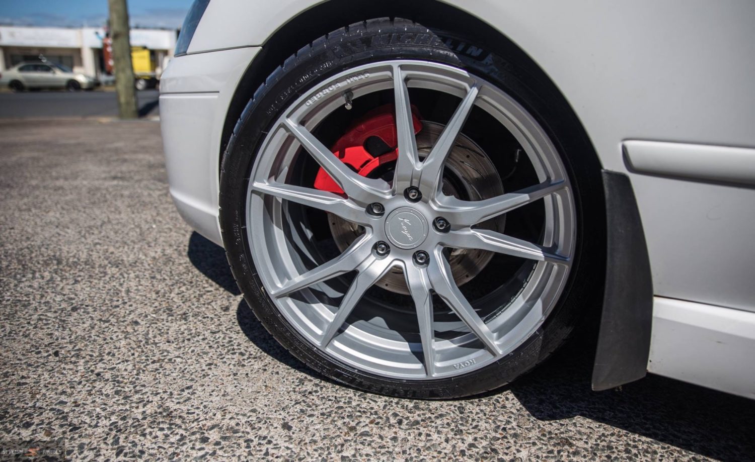 Ford Falcon BF White Koya SF06 | Wheel Front