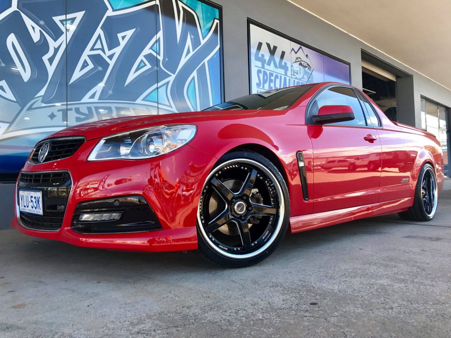 Holden/HSV Commodore VF Red Vertini Drift | Wheel Front
