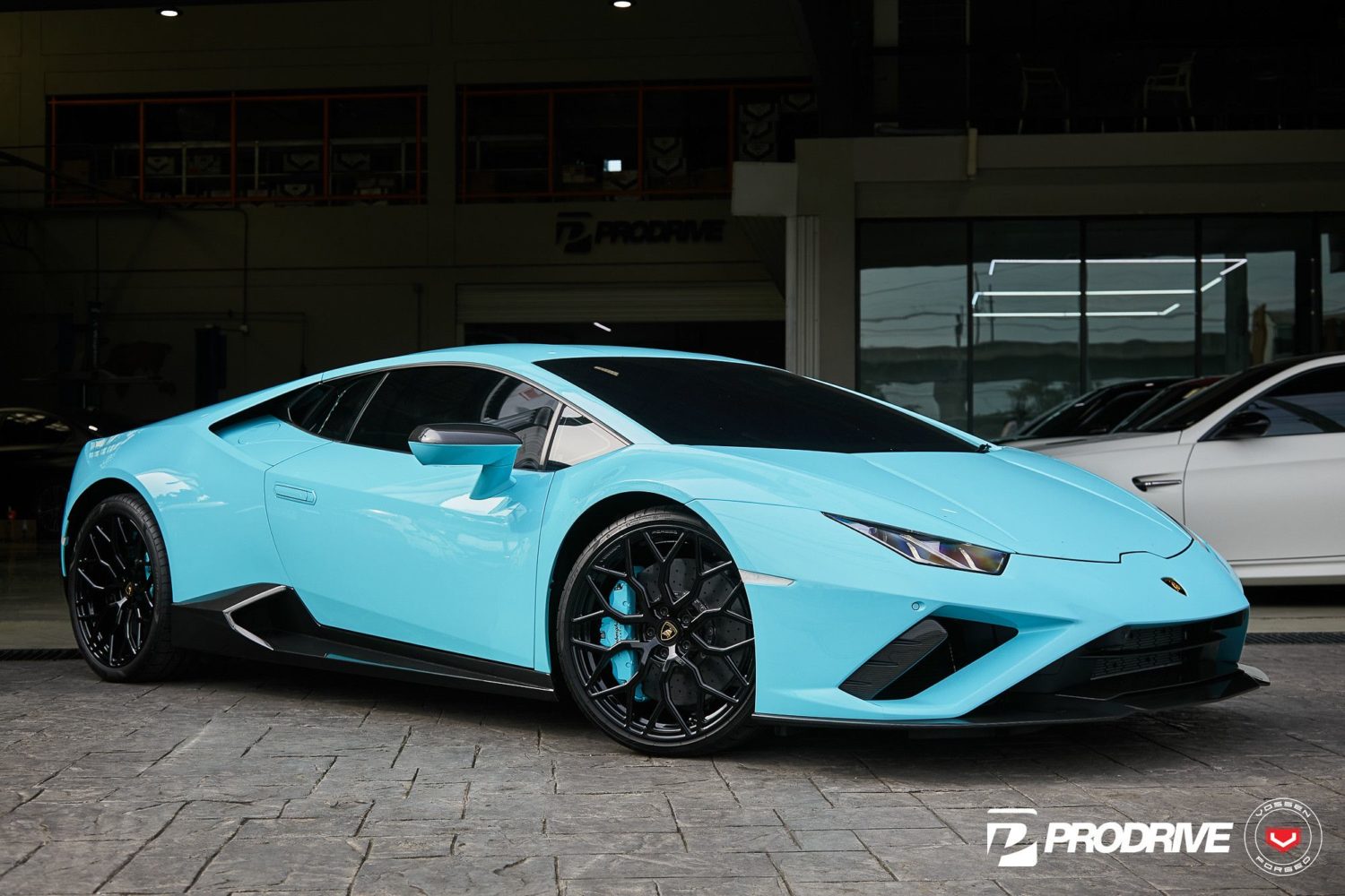 Lamborghini Huracan EVO Blue Vossen S17-01 | Wheel Front