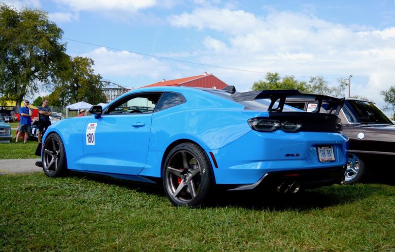 Chevrolet Camaro ZL1 6th Gen Blue Forgeline CF1 Open Lug | Wheel Front