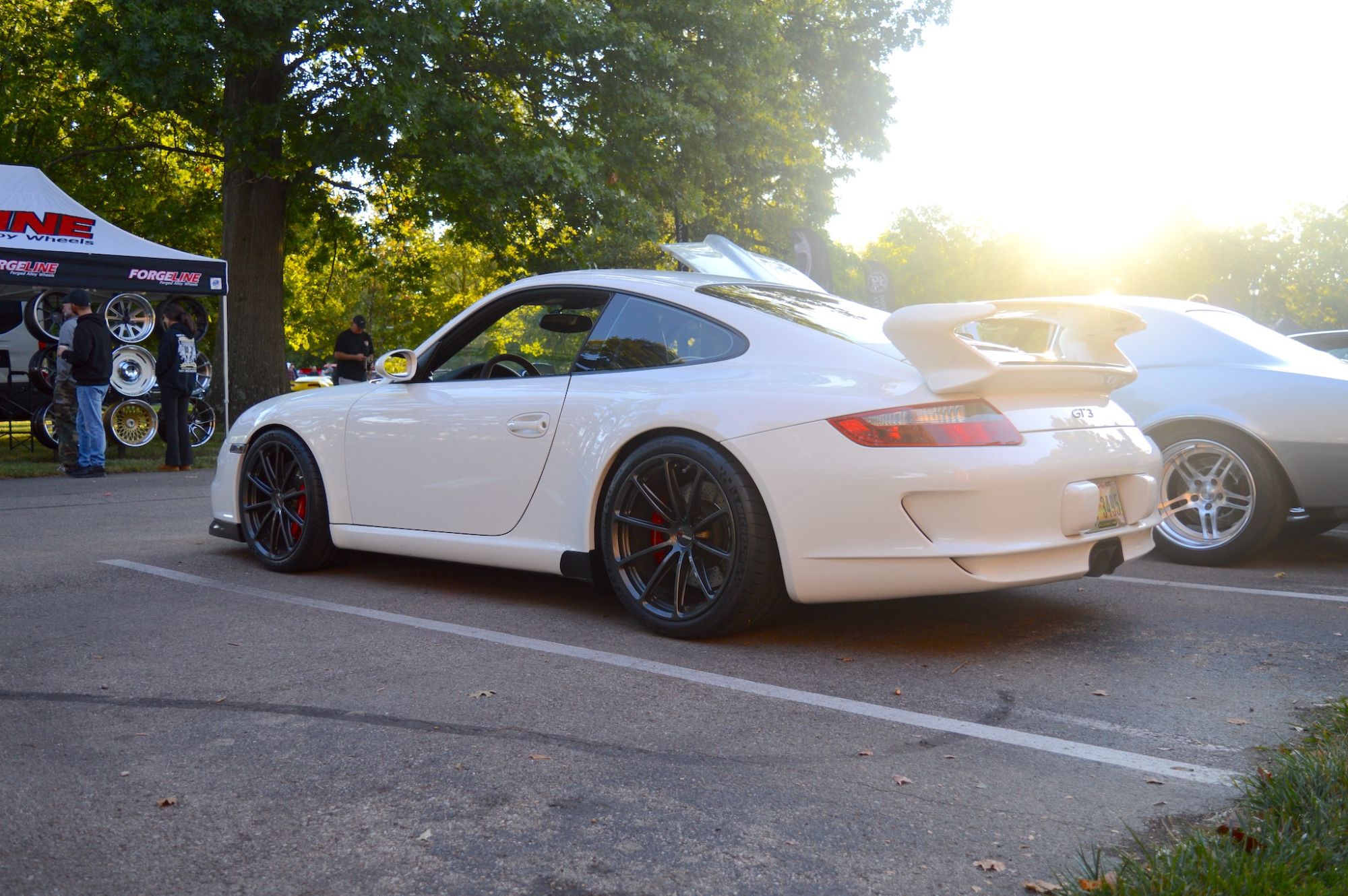 Porsche 911 GT3 997 White Forgeline GT1 5-Lug